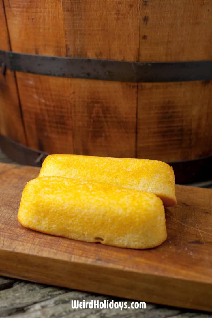 National Twinkie Day (April 6) | Easy Recipes + Free Coloring Page